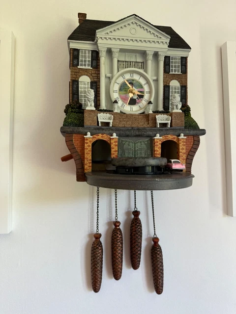BRADFORD EXCHANGE ELVIS Musical Graceland Cuckoo Clock With Motion Very ...
