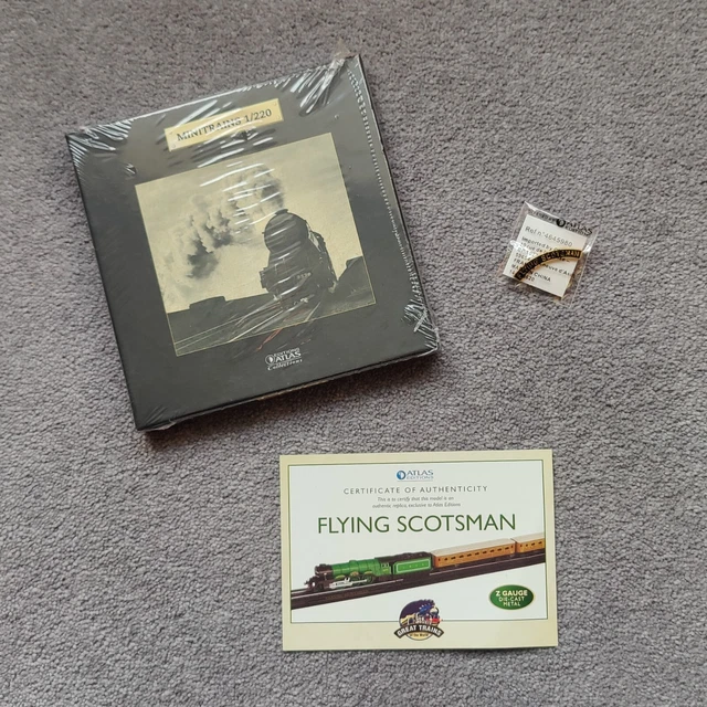 ATLAS FLYING SCOTSMAN Model Train 1:220 Z Gauge Diecast Metal & Badge ...