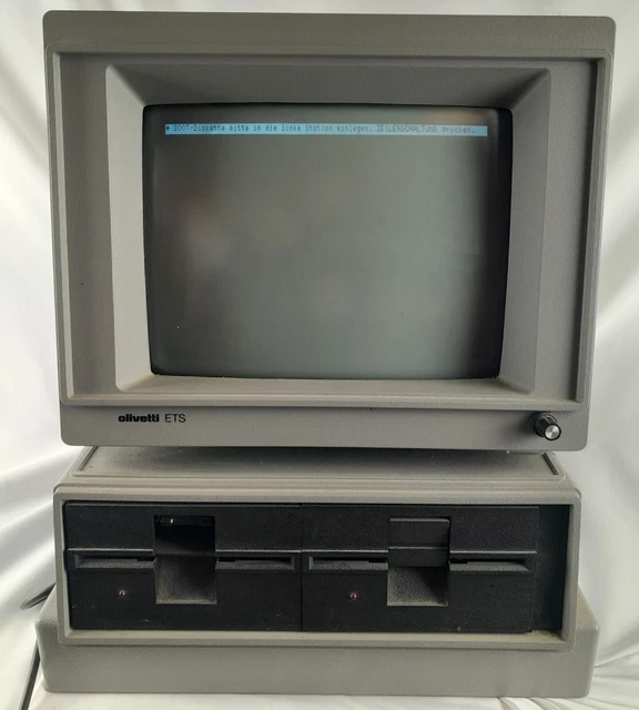 OLIVETTI 010 COMPUTER + Monitor ETS completamente funzionante Vintage ca 1980 EUR 899,00 ...