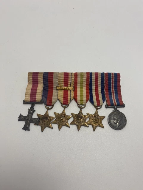 ORIGINAL WW2 BRITISH Army Miniature Medals Military Cross Recipient £ ...