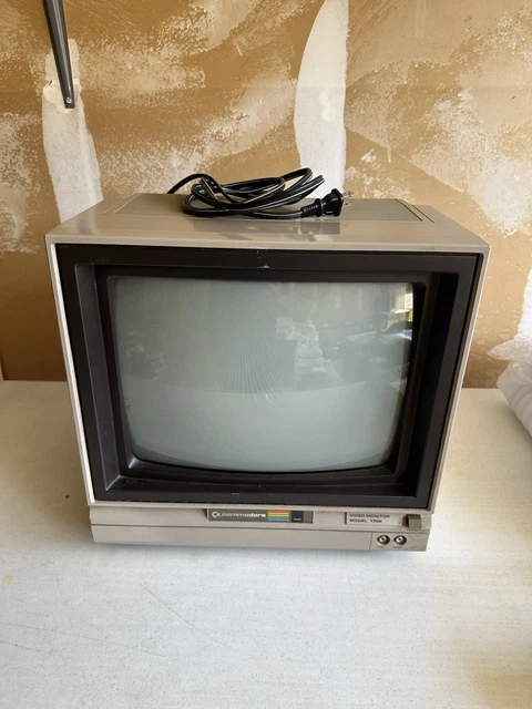 COMMODORE 1702 COLOR Video CRT Monitor Retro Gaming WORKING With Manual ...