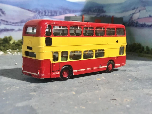 KIT BUS BUILT Pirate Models Ecw Bristol Vr3 Pmt Potteries White Metal ...