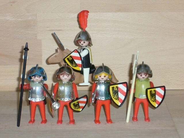 PLAYMOBIL KLICKY SPIELSET Nürnberger Stadtwache Söldner Chromritter EUR ...