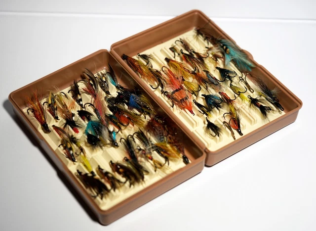 CASE OF VINTAGE Fishing Flies - Various Types, Fox Box. £13.50 ...
