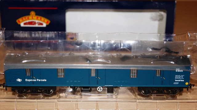 BACHMANN 39-272 BR Express Parcels BR Blue MK1 GUV Coach / Van W86479 ...