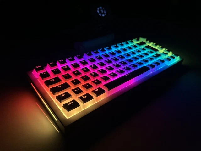 GLORIOUS GMMK PRO Mechanical Keyboard White Everglide Aqua Switches ...