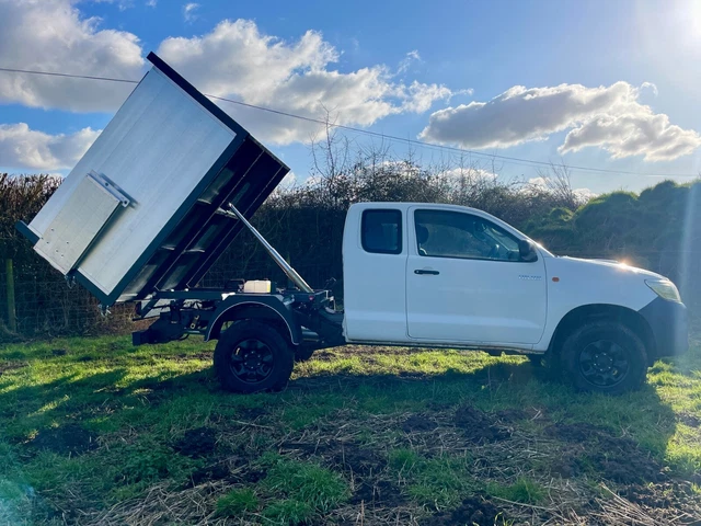 TOYOTA HILUX ARB Tipper King Cab, 1 Owner, BRAND NEW ARB BODY. £14,995. ...