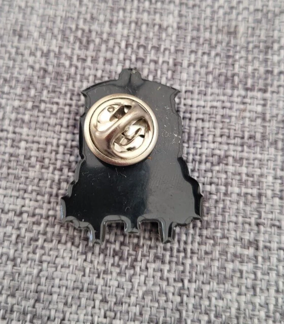 THOMAS THE TANK Engine Train Rubber Pin Badge £11.49 - PicClick UK