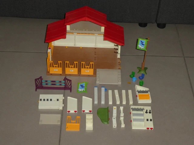 PLAYMOBIL, LOT CENTRE équestre, pour pièces ou à recomposer EUR 11,90 ...