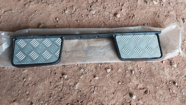 LAND ROVER DEFENDER / Series Twin Rear Step. Fits on Tow Ball Drop ...