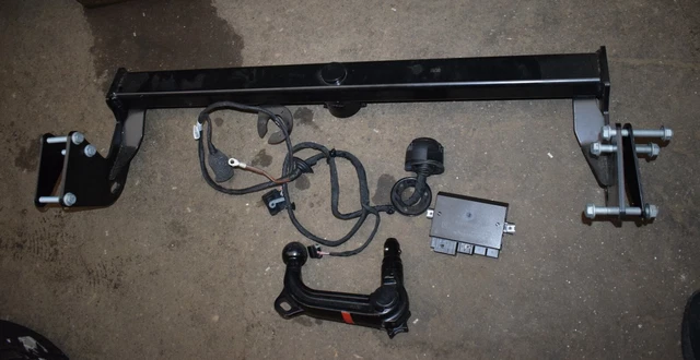 ORIGINAL MERCEDES AHK Anhängerkupplung V klasse Vito Kugelkopf abnehmbar 447 Set EUR 750,00 ...