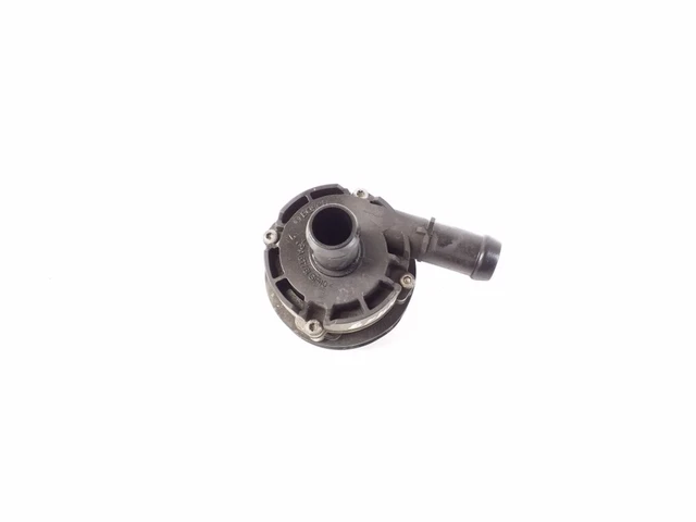 MERCEDES-BENZ B W246 W242 2018 Zusatzwasserpumpe A0005000686 Diesel ...
