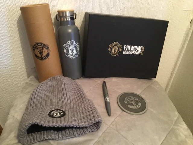 BRAND NEW MANCHESTER United Premium Membership Gift Box 2023/24 £25.00 ...
