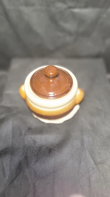 VINTAGE FRENCH ONION soup crocks with lids and woven rattan underplates ...