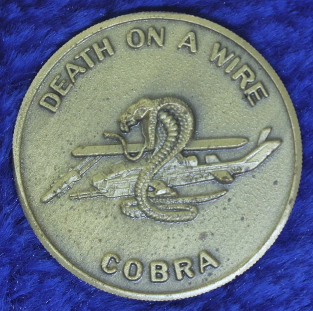 US ARMY AH-1 Cobra Attack Helicopter Challenge Coin PT-13 EUR 28,44 ...