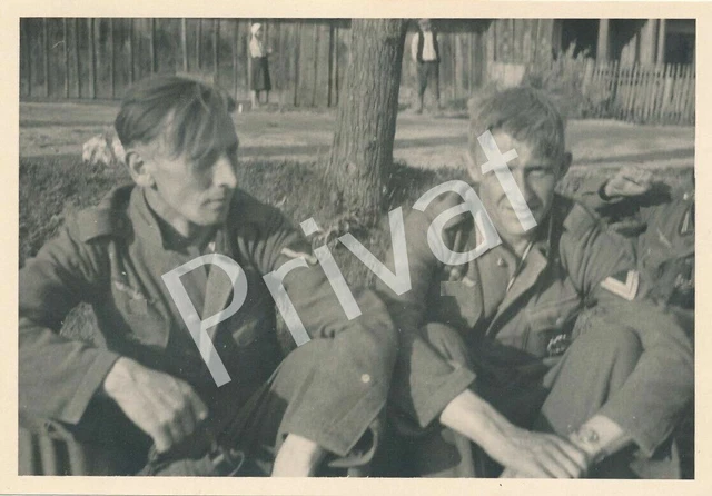 FOTO WKII 97.JÄGER-DIV. Spielhahnfeder Soldaten Polen Tatra F1.12 EUR ...