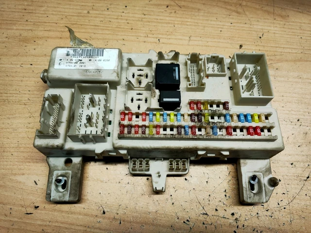 2006 FORD FOCUS Mk2 Fuse Box 4M5T-14A073-E $31.93 - PicClick