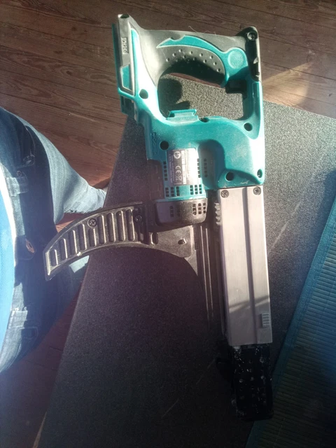 Makita Magazinschrauber Probleme