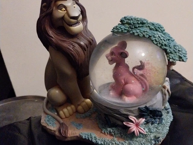 DISNEY RARE THE lion king And Simba snowglobe . I Just Can’t Wait To Be ... DISNEY RARE THE lion king And Simba snowglobe . I Just Can’t Wait To Be ...
