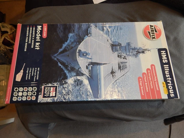 AIRFIX HMS ILLUSTRIOUS Model Aircraft Carrier Kit Scale 1:350 £34.00 ...