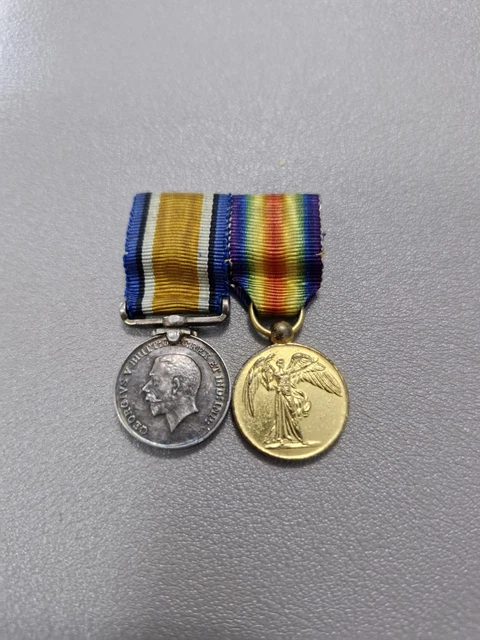 CONTEMPORARY WW1 BRITISH War Medal & Victory Medal Pair Of Miniature ...