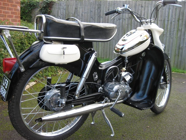 CLASSIC PUCH VS50D Moped 1971 Rare Model With Leg Shields £2,195.00 ...