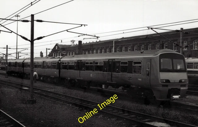 RAILWAY PHOTO CLASS 320 EMU 320313 ex Works Doncaster c1990 £2.00 ...