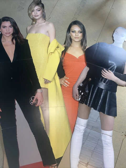 4 LIFESIZE CARDBOARD Cutout / Standee-Dis Lippa, Sophie Turner, Mila ...