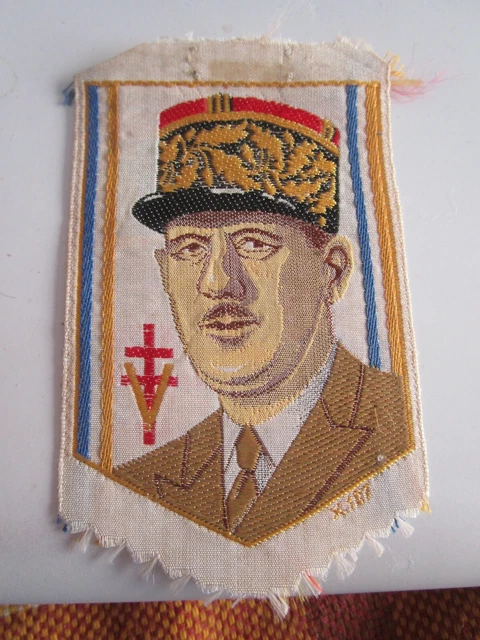 ECUSSON EN TISSU Du General De Gaulle/39-45/Liberation/France Libre ... ECUSSON EN TISSU Du General De Gaulle/39-45/Liberation/France Libre ...