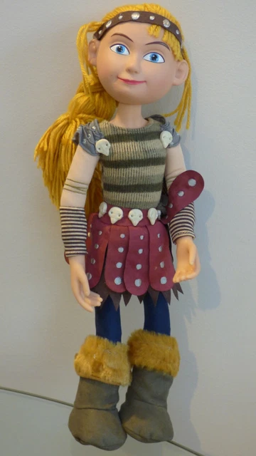 LARGE DREAMWORKS HOW TO TRAIN YOUR DRAGON ASTRID 15'' POSEABLE DOLL ...