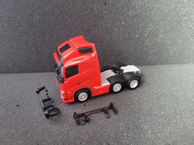 VOLVO FH16 GL. XL 6x2 Trattore Rosso in Esclusivo Triton Modello 953832 EUR 23,90 - PicClick IT