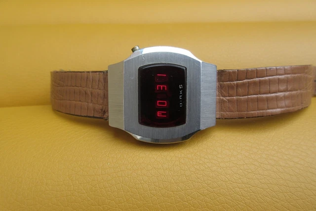 MONTRE D'ORDINATEUR BIRKS SS LED Digital Retro 1976 rétro DOW Quartz ...