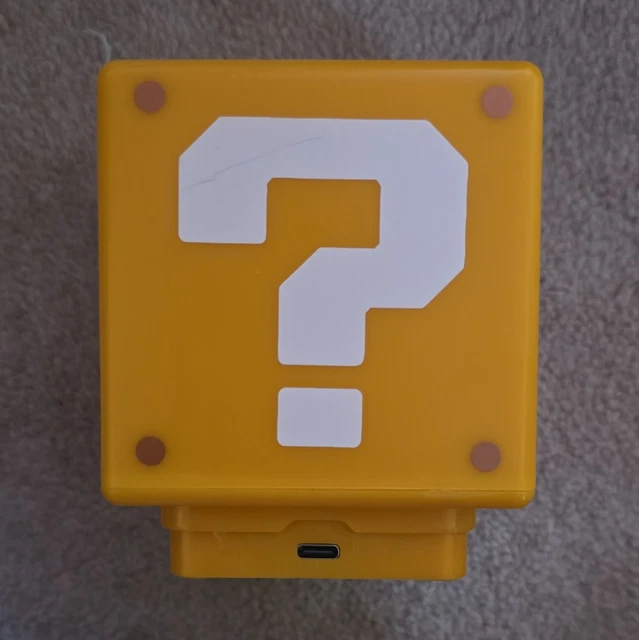 SUPER MARIO QUESTION Block LED USB Powered Night Light - Yellow £4.38 ...