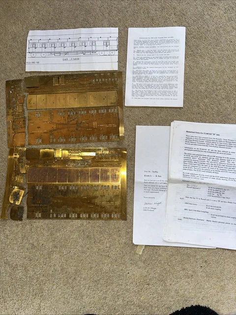 NEW AWHL 5522 Products PAIR GWR E140/45 Coaches 4mm Brass Kit ( Kit ...