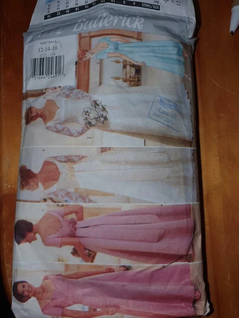 BUTTERICK SEWING PATTERN No 4772 Dress and detachable train Size 12-14 ...