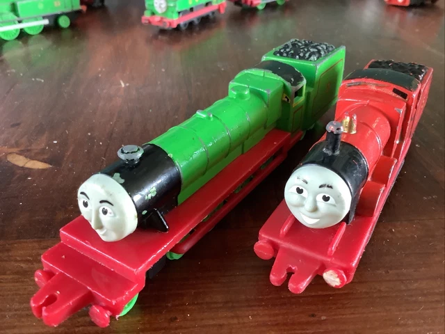 ERTL TRAIN DIECAST Thomas The Tank Engine & Friends - James & Henry £1. ...