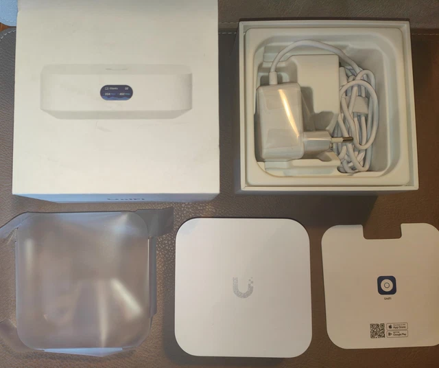 UBIQUITI UNIFI EXPRESS UX WiFi 6 Router and Controller £100.00 ...