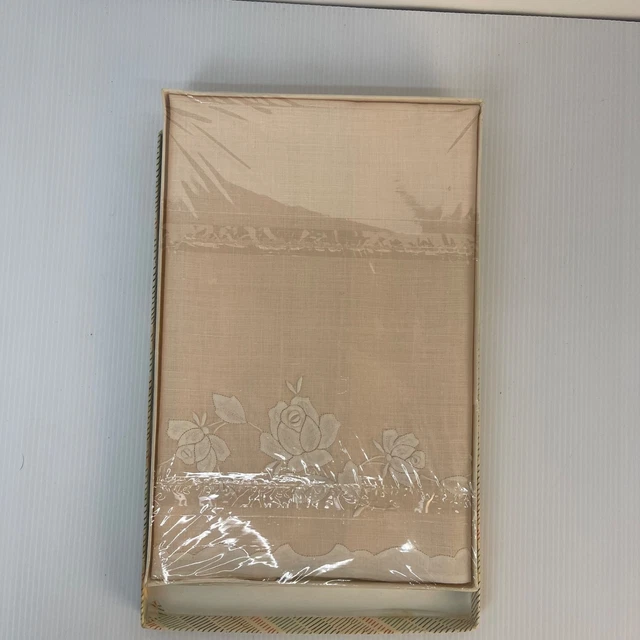 VINTAGE LINEN TEA Towel New boxed Delicate high end Appliqué $24.99 ...