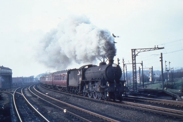 35MM RAILWAY SLIDE: COLOUR-RAIL: BRM 1123: CLASS B1: 61040 ROEDEER £2. ...