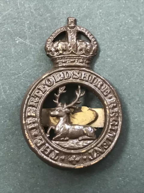 HERTFORDSHIRE REGIMENT OFFICERS Bronze Original British Army Cap Badge ... HERTFORDSHIRE REGIMENT OFFICERS Bronze Original British Army Cap Badge ...