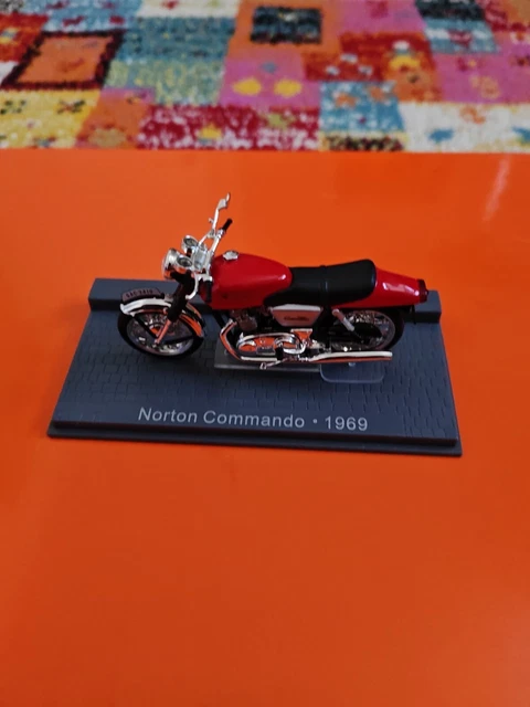 IXO ALTAYA DIECAST 1/24 Scale Norton Commando 1969 Motorcycle £12.50 ...