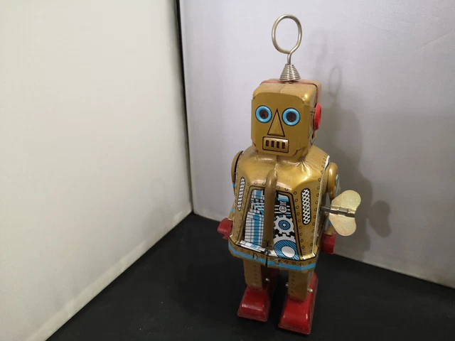 T727-VINTAGE TIN PLATE Clockwork,Wind-Up Robot With Key £9.99 - PicClick UK