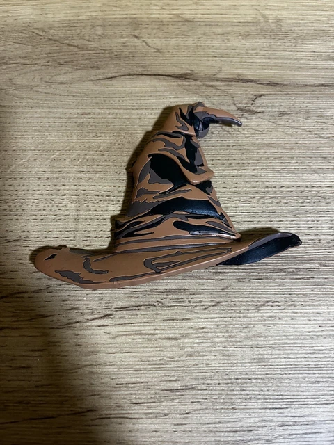 SORTING HAT PVC Magnet Harry Potter Hogwarts Warner Bros Studio Tour ...