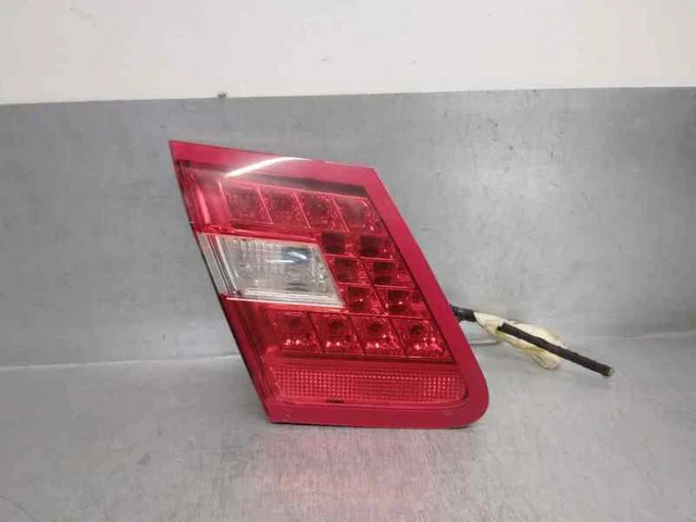 A2128200764 ENJOLIVEUR INF feu arriere gauche pour MERCEDES-BENZ CLASE ...