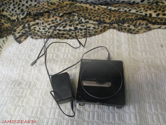 SONY D-25 PORTABLE Discman Vintage Audiophile CD Player WITH BP 100 ...