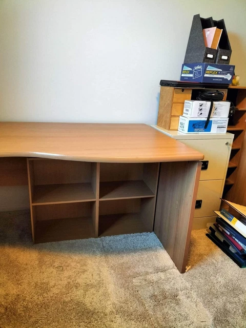 WORKSTATION EXECUTIVE DESK, Hutch, Filing Cabinet, Shelves Home Office ...