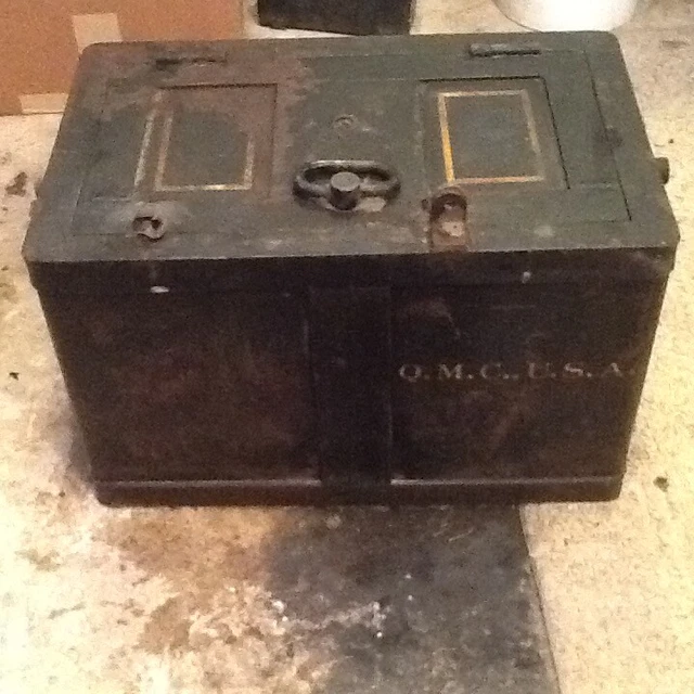 ORIGINAL US ARMY WW 1 QuarterMaster Corps Strong box Safe (1918) $100. ...