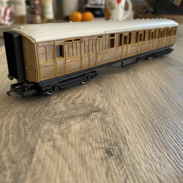 HORNBY R436 LNER Composite Brake Coach No 4237 in Teak livery Excellent ...