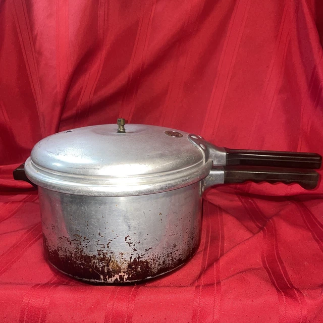 VINTAGE PRESTO MEAT Master Cooker Model-606 Pressure Cooker No Jigg $29 ...