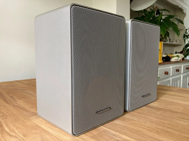 REALISTIC MINIMUS 11 Stereo Bookshelf/Standmount/Wallmount Loudspeakers ...